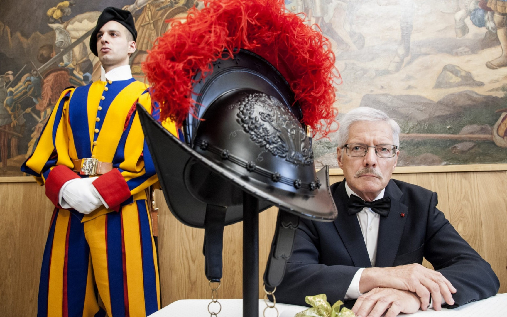 New 3D Printed Plastic Helmets for the Swiss Guards – Trinventor ...